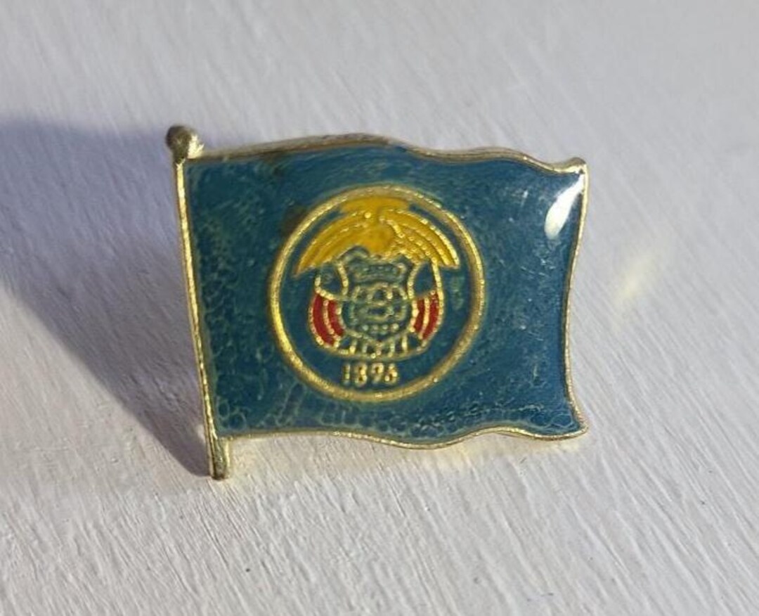Utah State Former Flag Vintage Lapel Pin Tie Tack Brooch - Souvenir ...