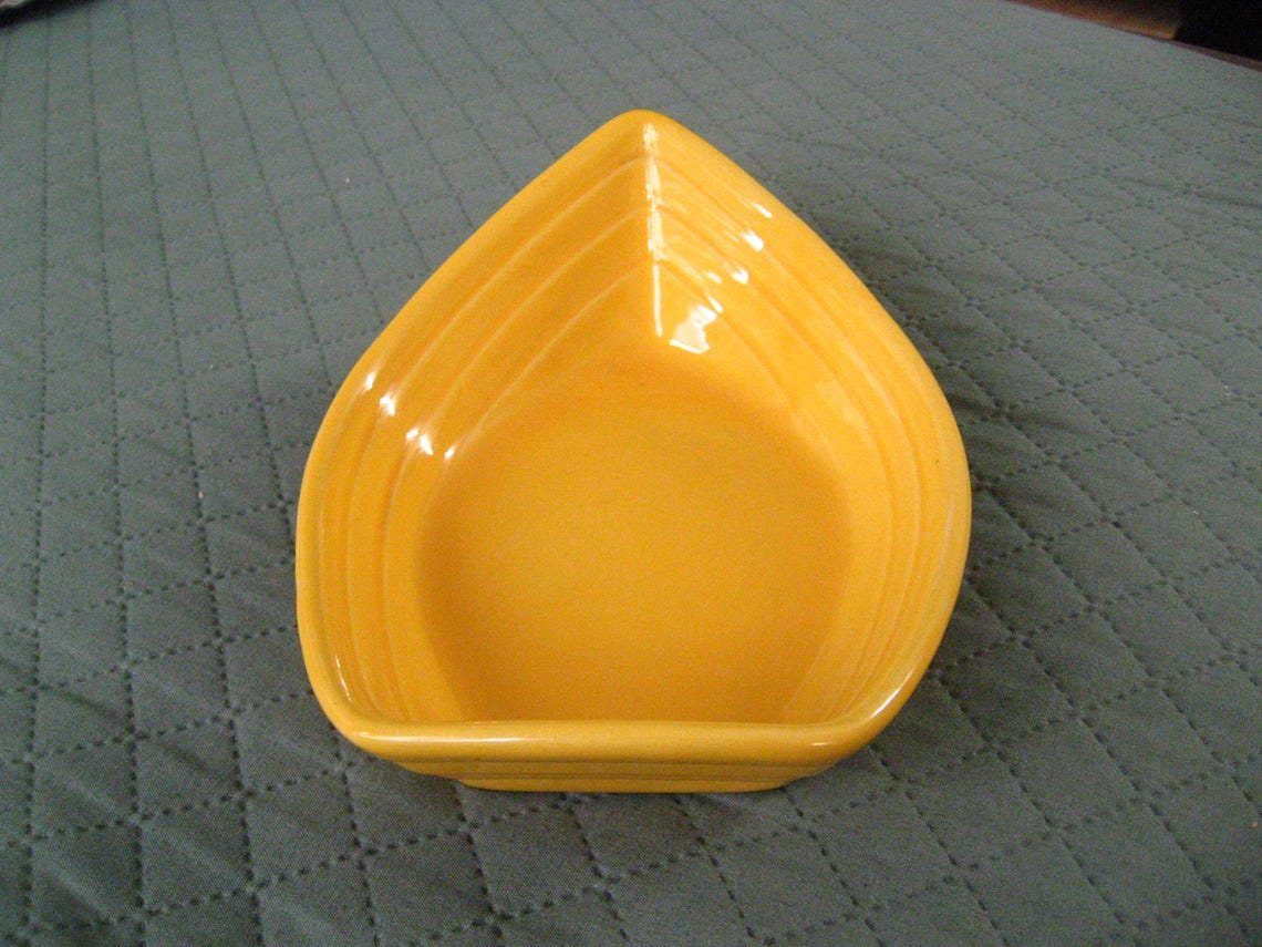 Appolia Yellow Gold Vintage Boat Shape Dish - Etsy