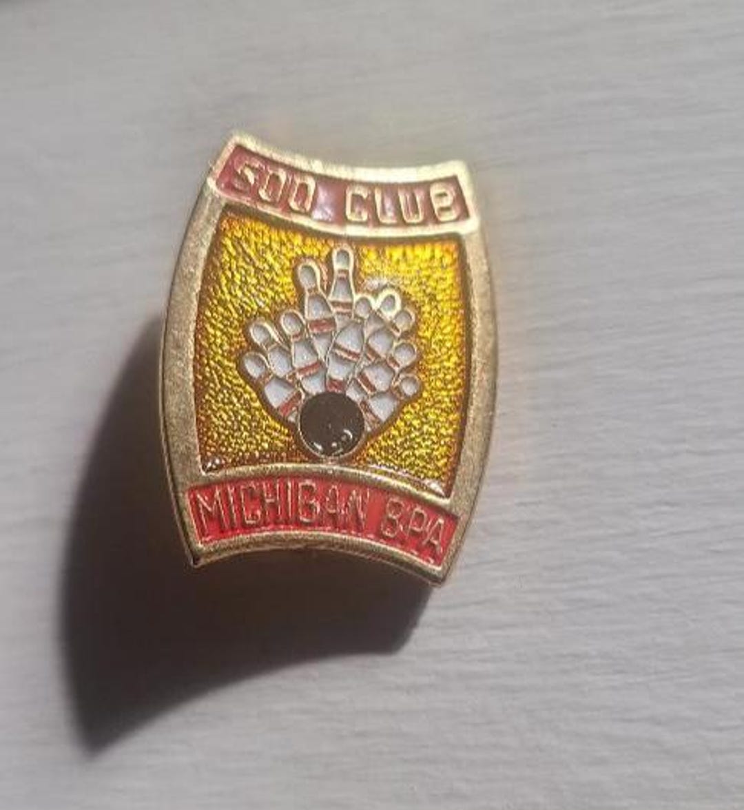 Michigan BPA Bowling Vintage Award Lapel Pin - Five Hundred 500 Club ...