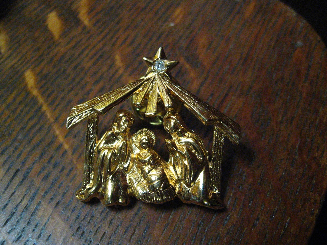 Nativity Scene Vintage Lapel Pin Brooch - Etsy