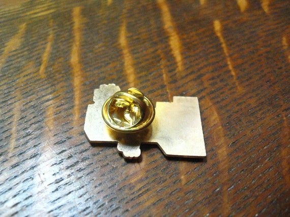 Number One #1 Friend Vintage Lapel Pin - Gem