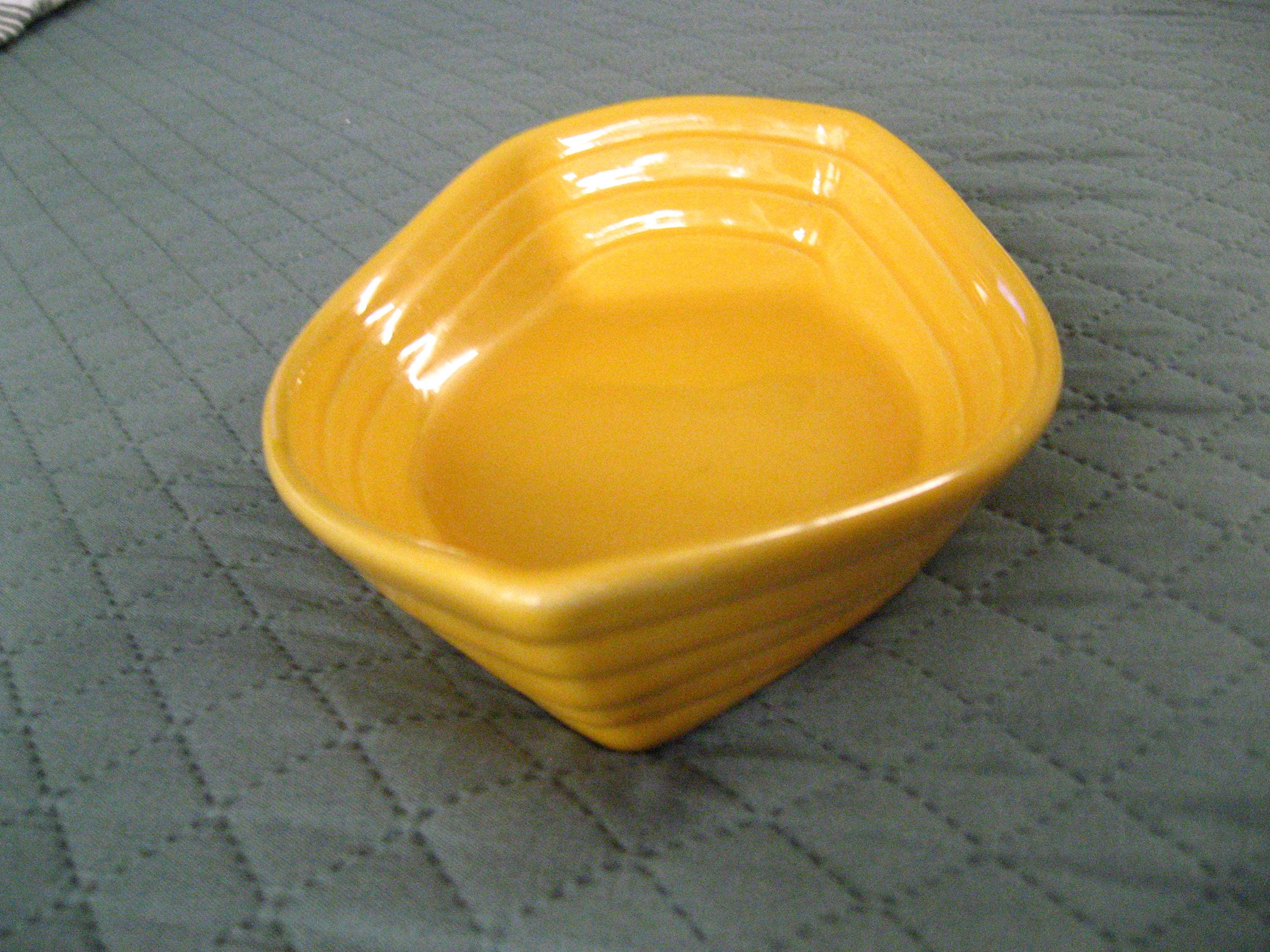 Appolia Yellow Gold Vintage Boat Shape Dish - Etsy