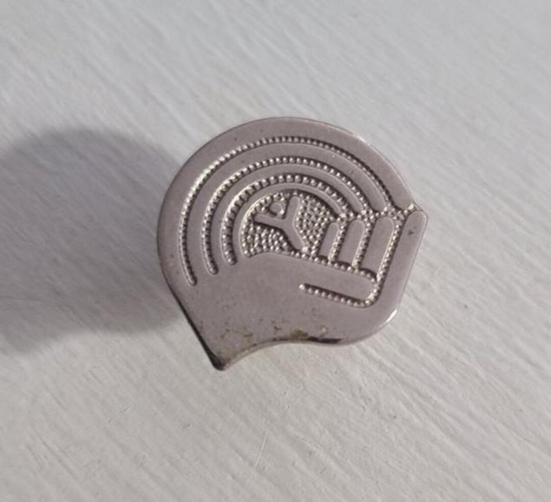 United Way Helping Hand Lapel Pin Vintage Tie Tack Brooch - Silver Logo ...