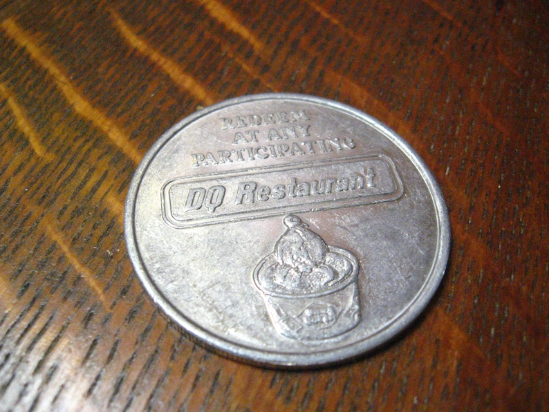 DQ Dairy Queen Restaurant Vintage Token Coin - Etsy