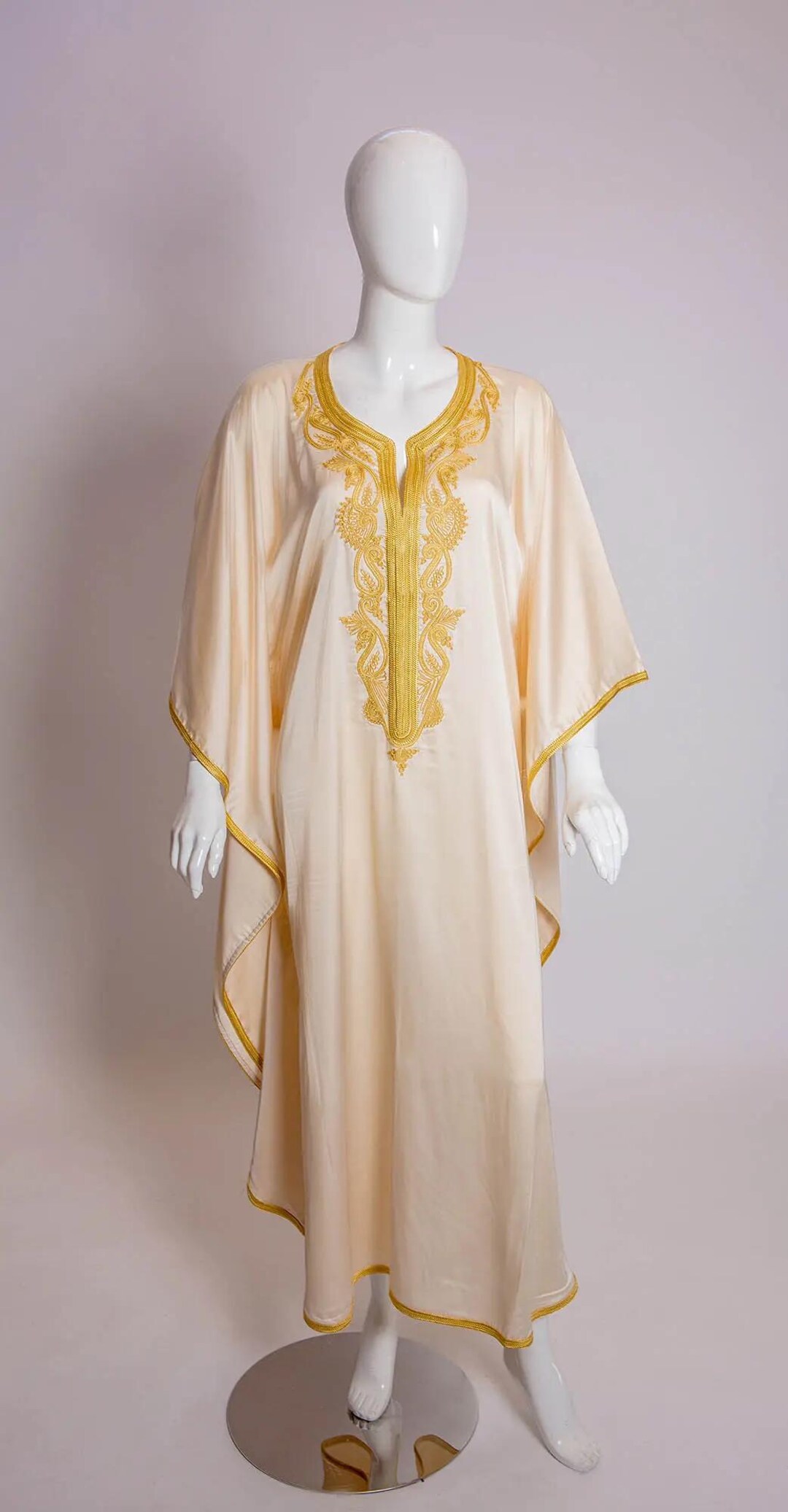 Beige Satin Gandora With Gold Sfifa and Meallem Embroidery ...