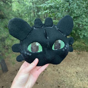 Toothless How to Train Your Dragon Mask - Therian/furry/quadrobist Mask ...