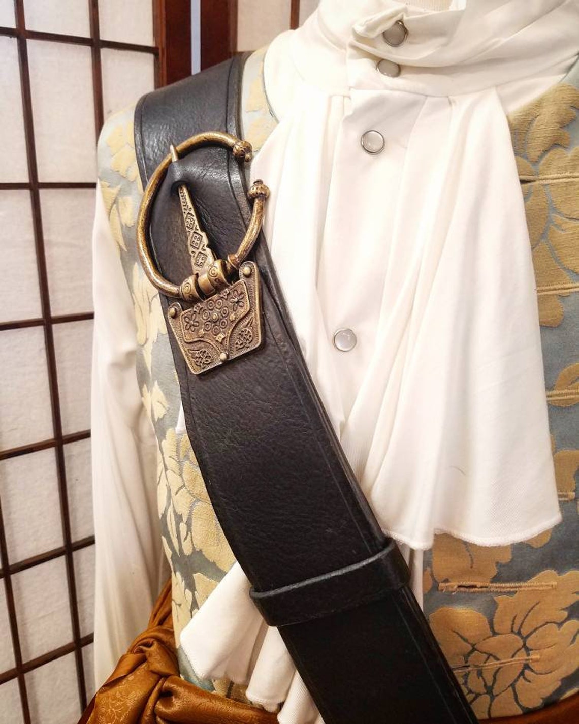 Adventurer Baldric Over-the-shoulder Sword-belt LARP | Etsy