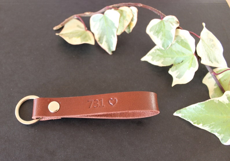 Embossed Leather Keychain Leather Key Fogname - Etsy