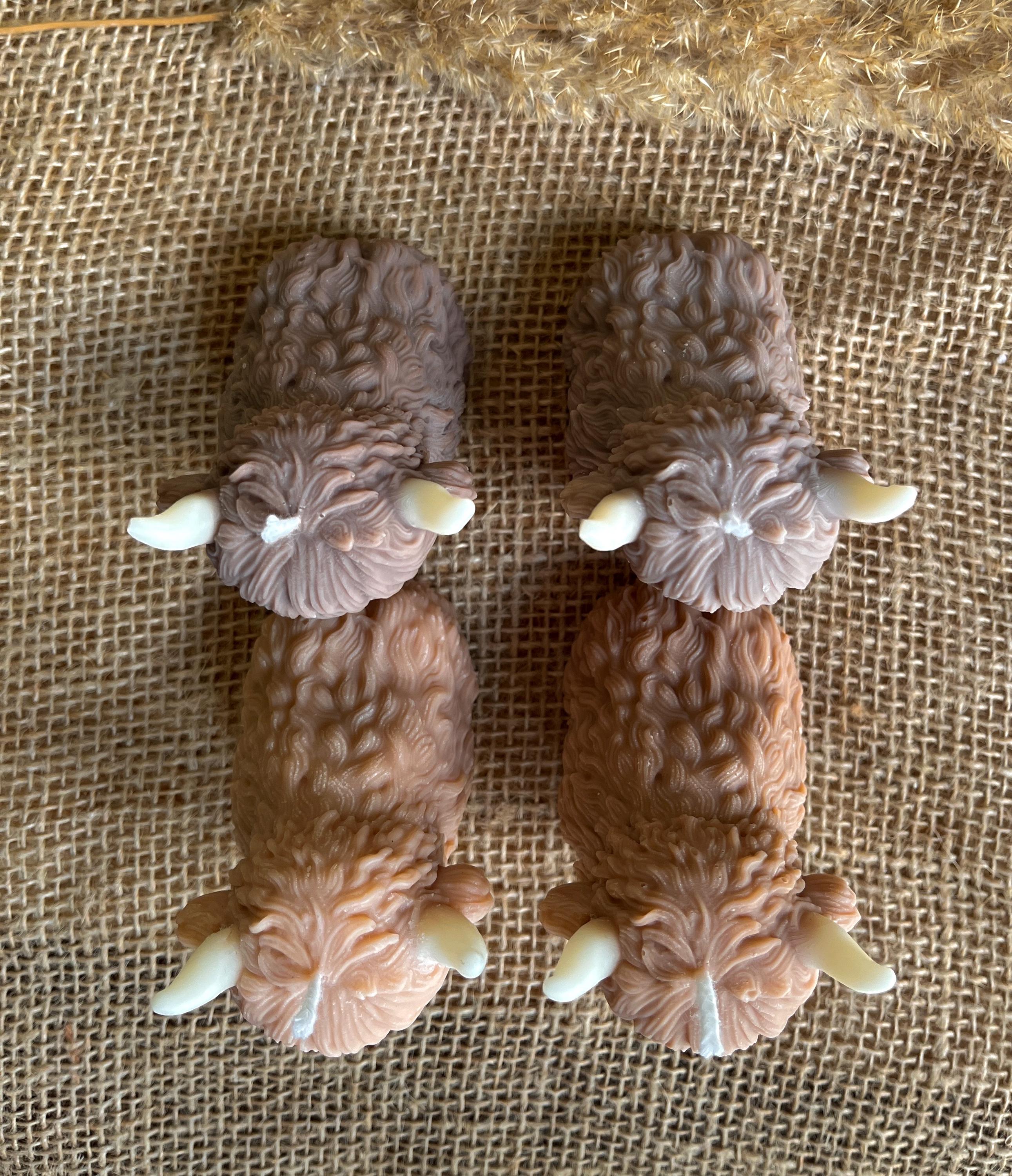 Handmade Highland Cow Candle: Natural Soy Wax, Cotton Wick - Etsy