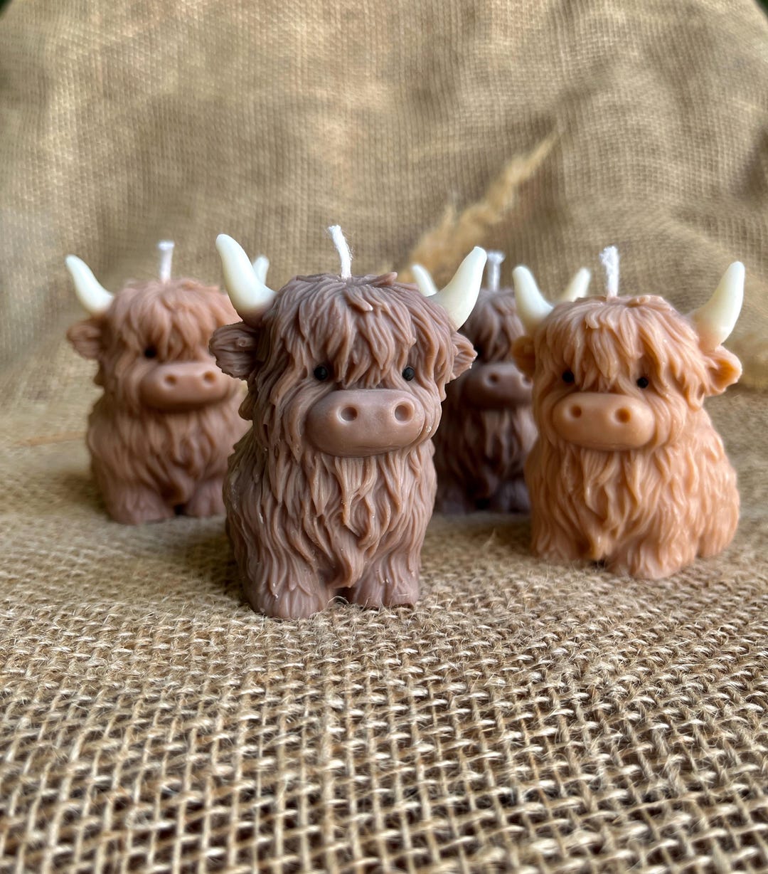 Handmade Highland Cow Candle: Natural Soy Wax, Cotton Wick - Etsy