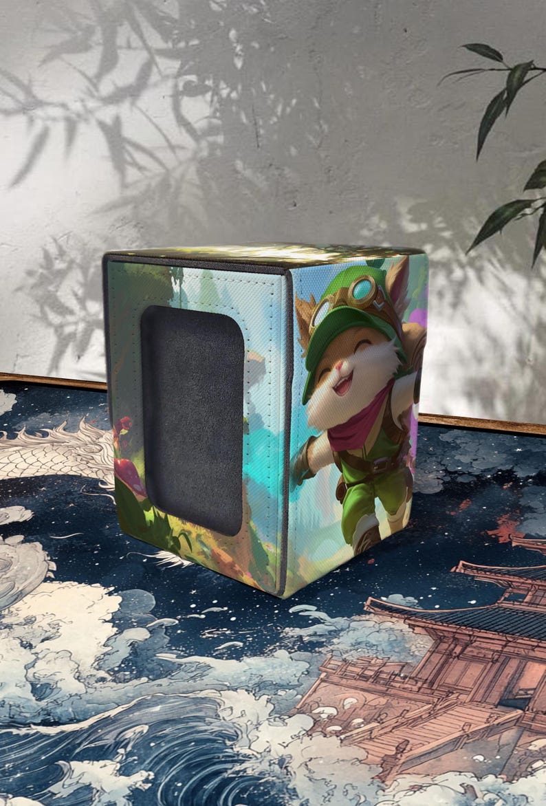 Riftbound Deck Box - Teemo With Window Display, Leather, 100+ Sleeved ...