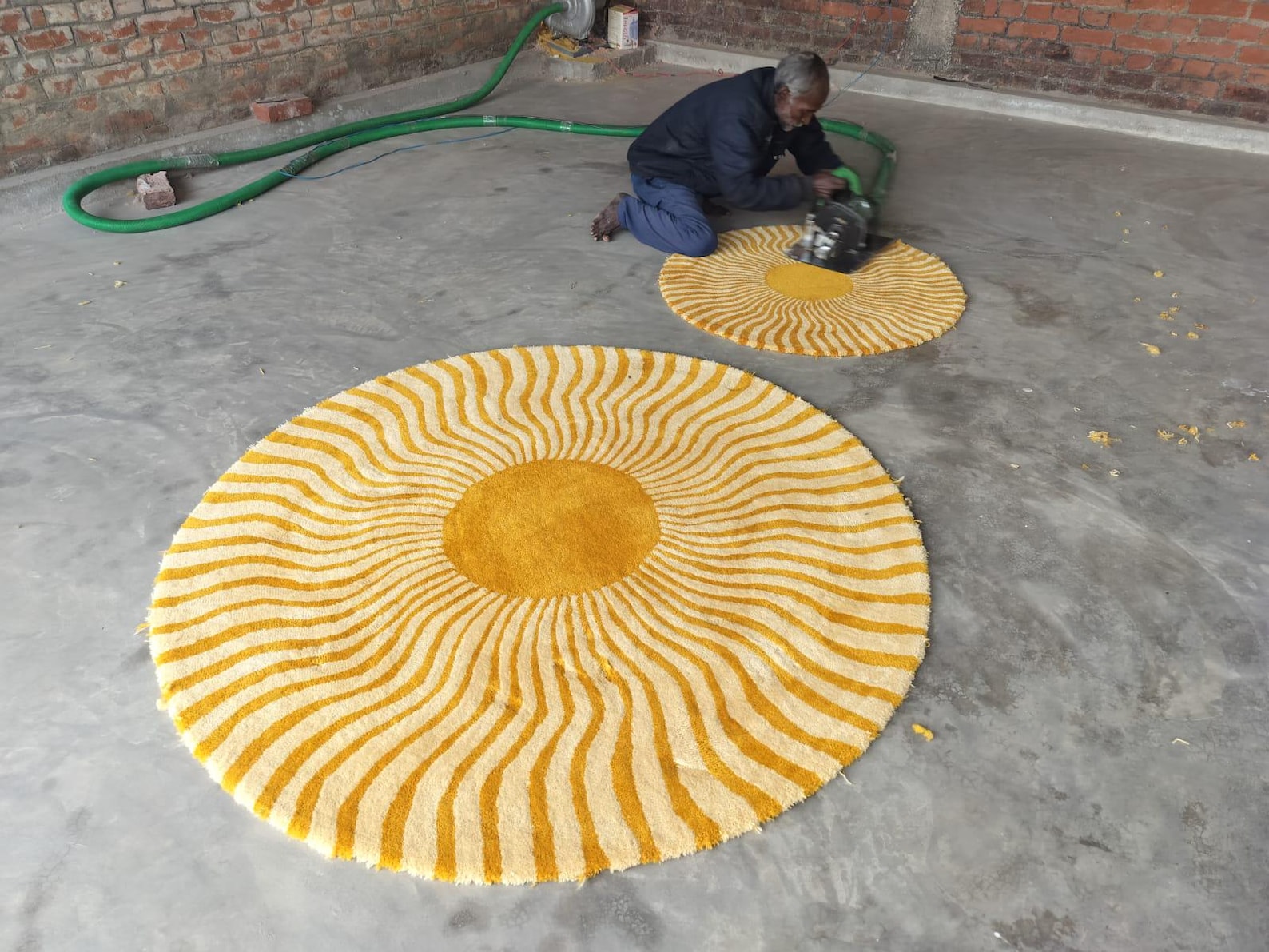 Yellow Sun Modern Round Hand Tufted Rug. Handmade Rug. Circle Rug. Sun ...