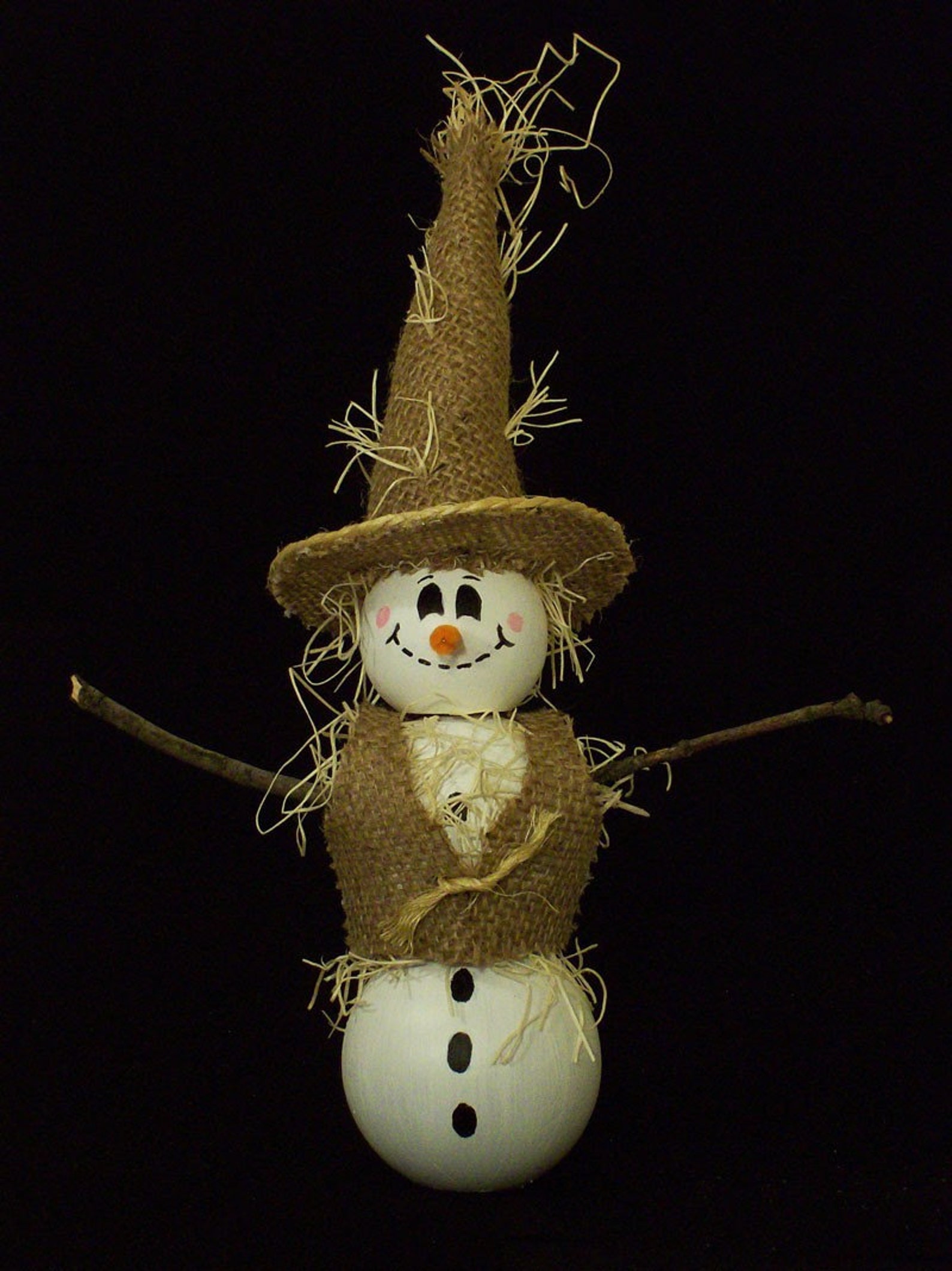 Halloween Scarecrow Wooden Snowman Decoration With Burlap Hat and Vest ...