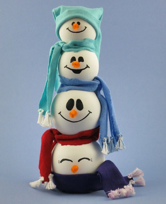 Four Wooden Snowman Heads With Floppy Hat and Scarves | Etsy