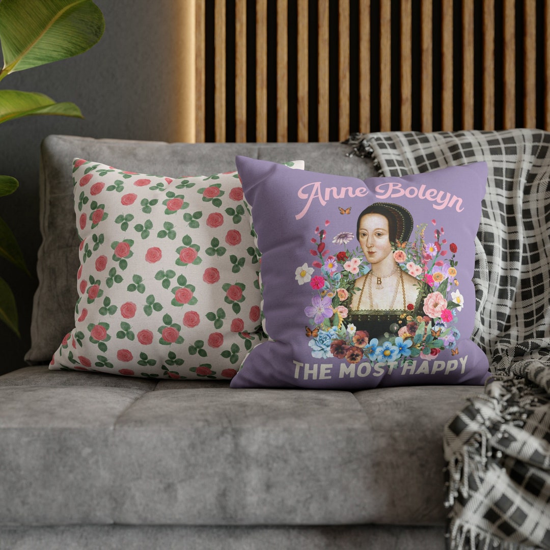 Floral Anne Boleyn Pillow Case for History Lover: the Most Happy ...