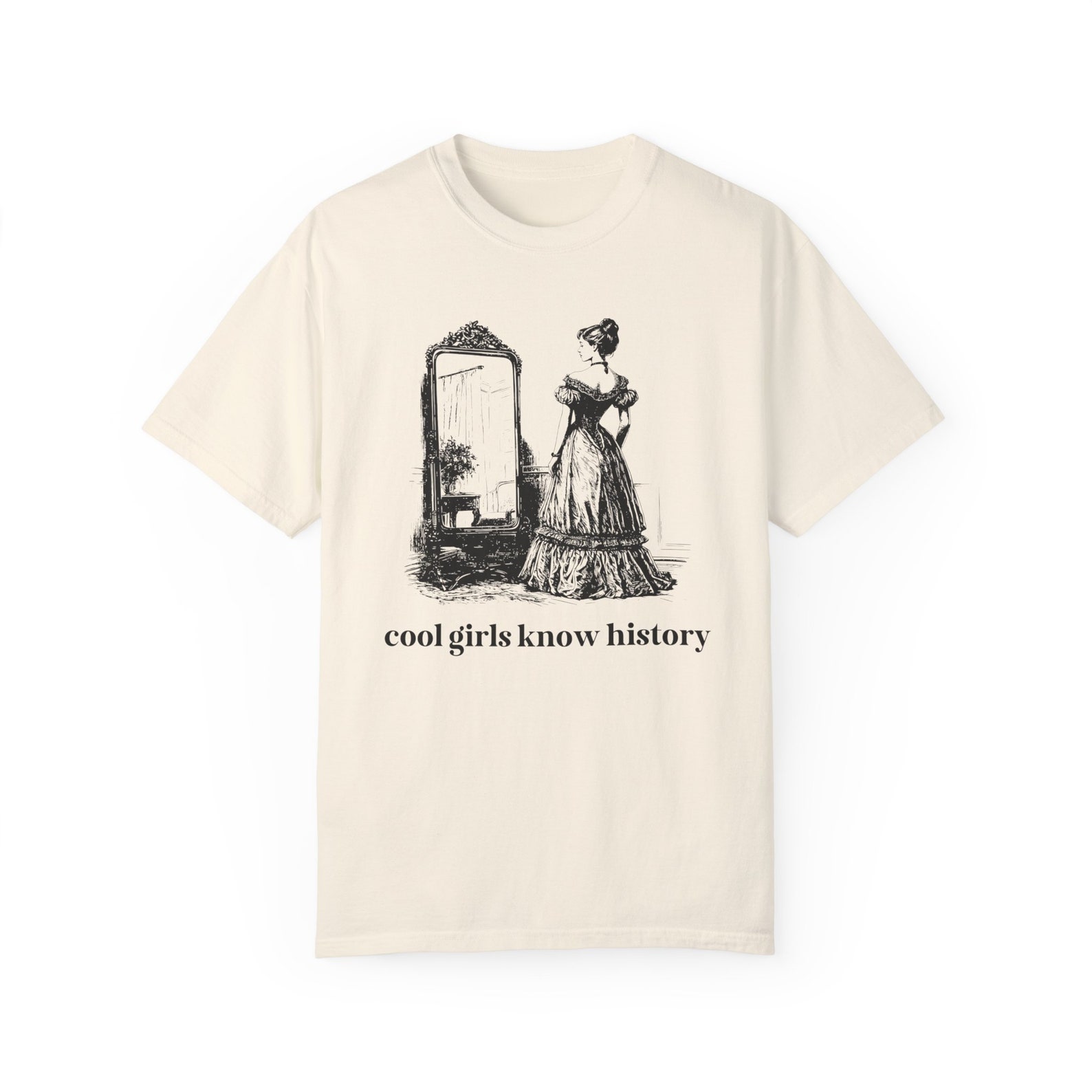 Funny Womens History Tee Shirt for Friend Who Loves History: Cool Girls ...