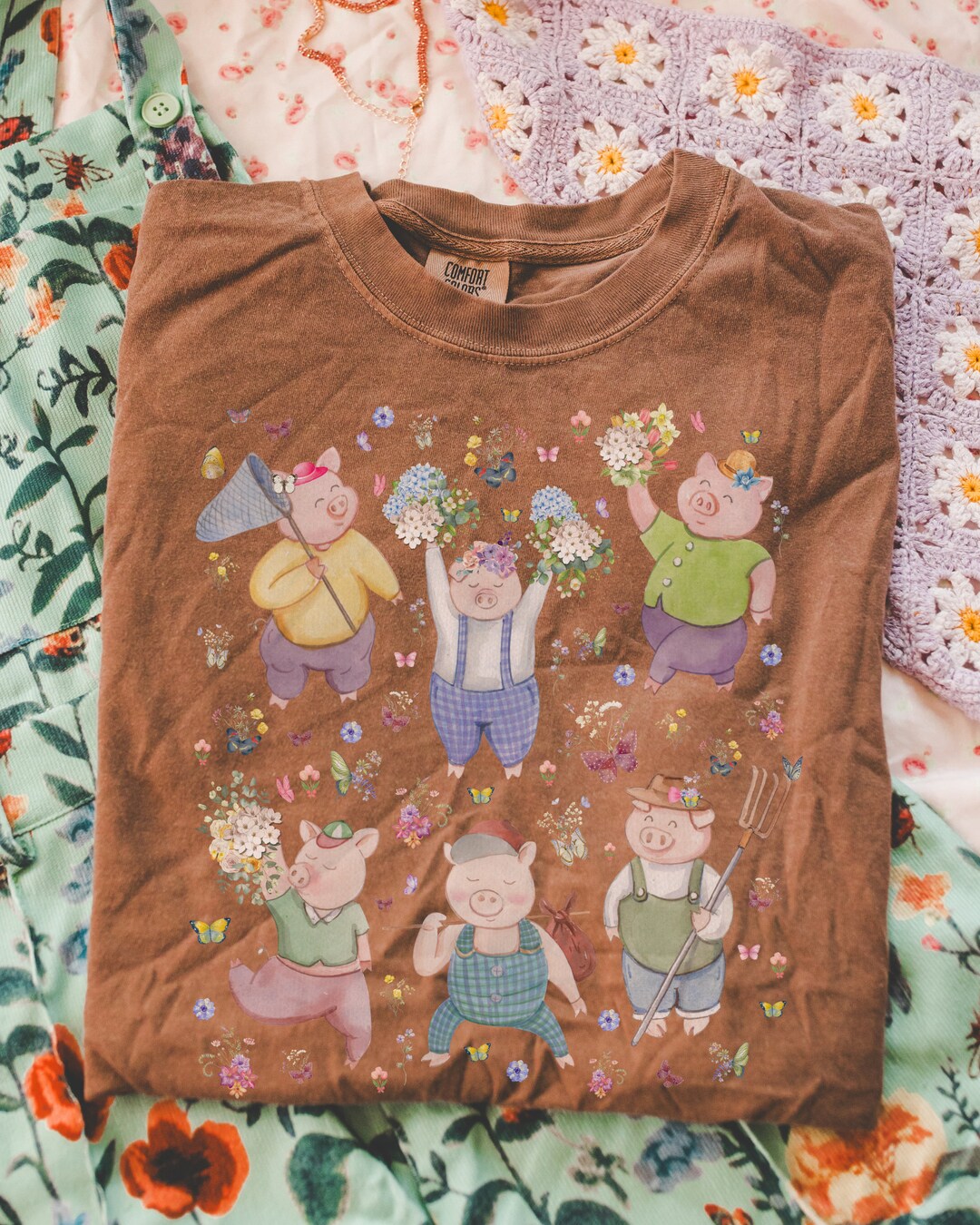 Funny Cottagecore Pig Tee Shirt With 90s Retro Indie Sleaze Vibes ...