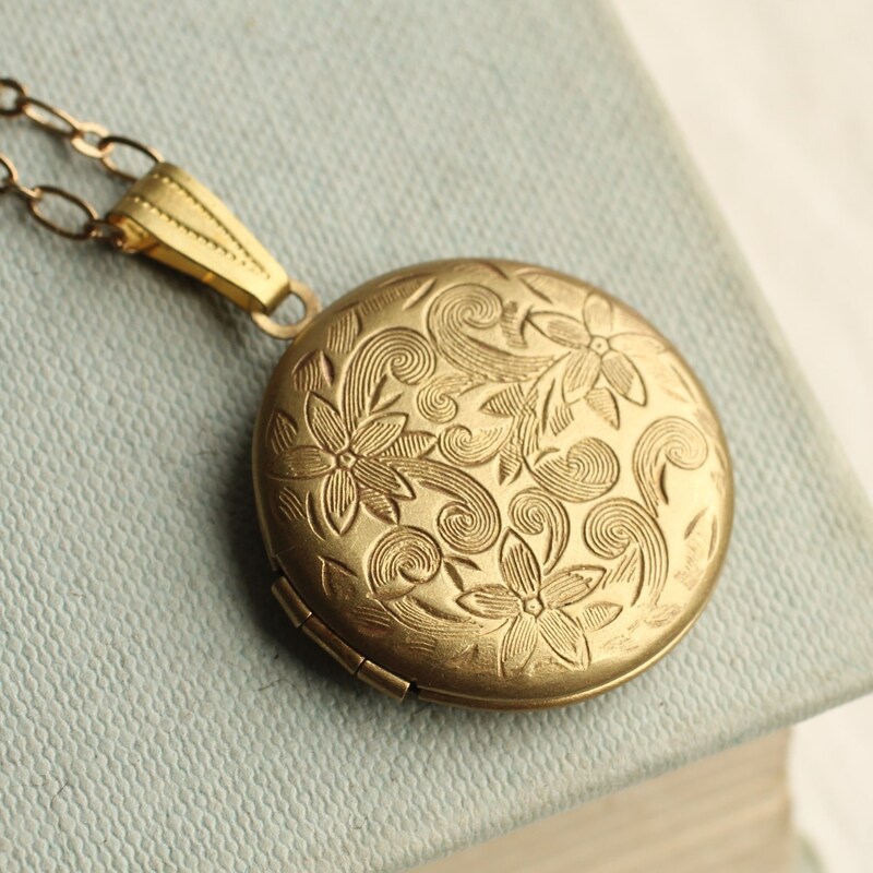 Locket Necklace Antique - Etsy