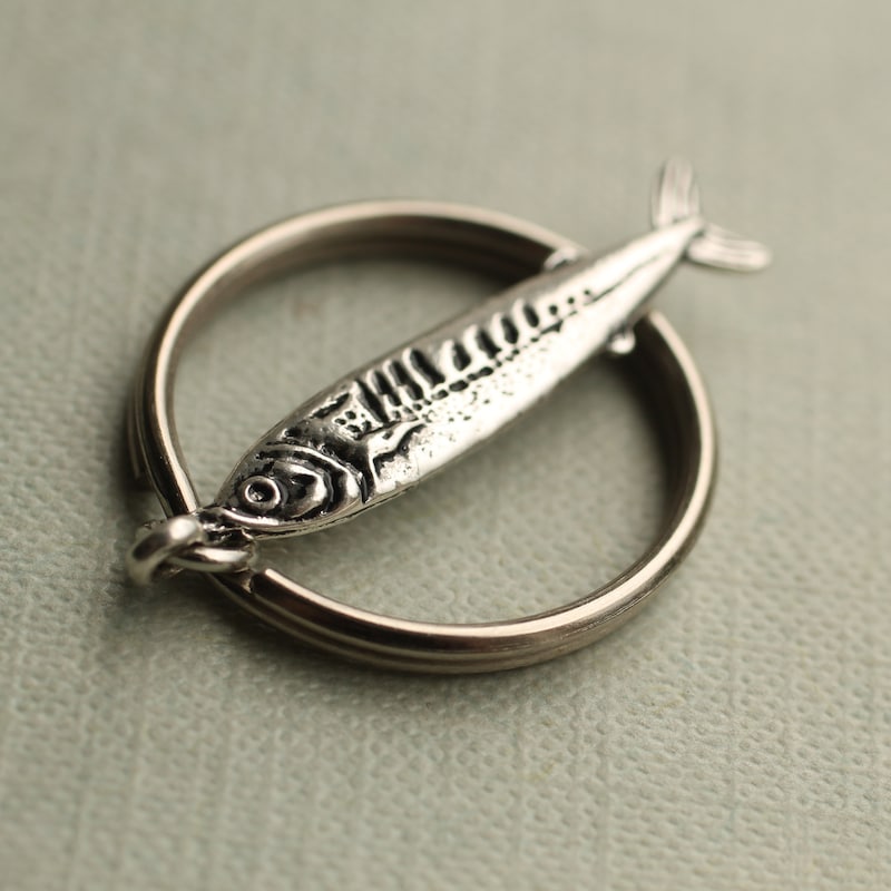 Fish Keychain - Etsy