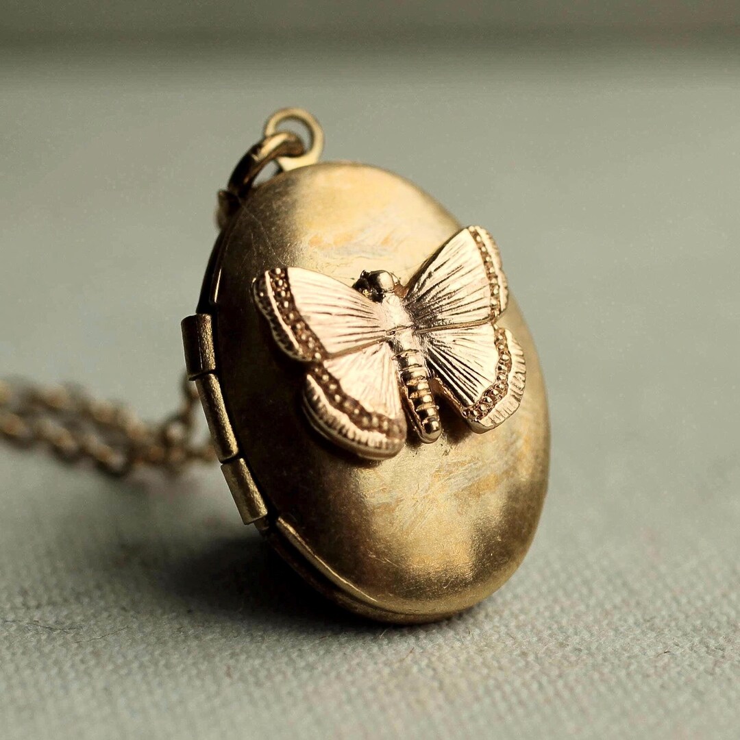 Butterfly Locket Necklace: Personalized Photo Locket Jewelry, Antique ...