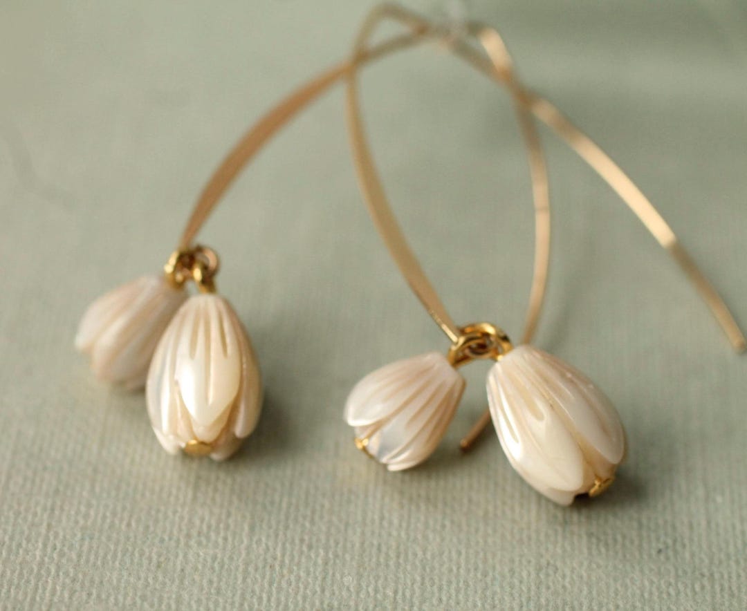 Mother of Pearl Snowdrop Earrings: Spring Flower Jewelry - Etsy