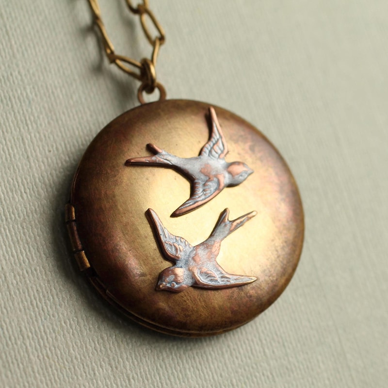 Gold Antique Bird Necklace - Etsy