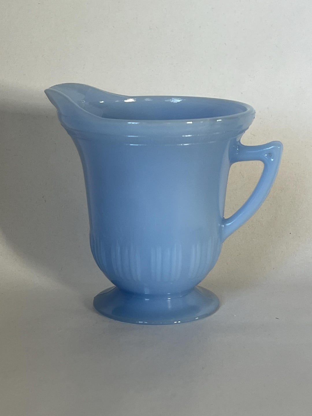 Pyrex Delphite Creamer Made in Canada / 1950s Pyrex Creamer / Farmhouse ...