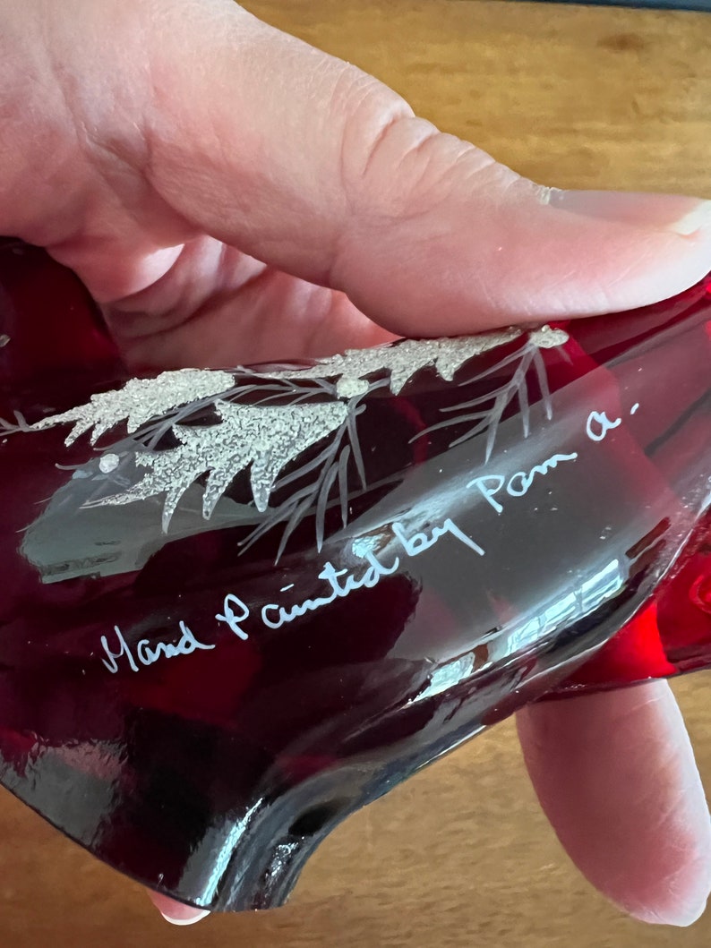 Fenton Hand Painted Ruby Red Glass Bird / Art Glass Red Bird / Fenton ...