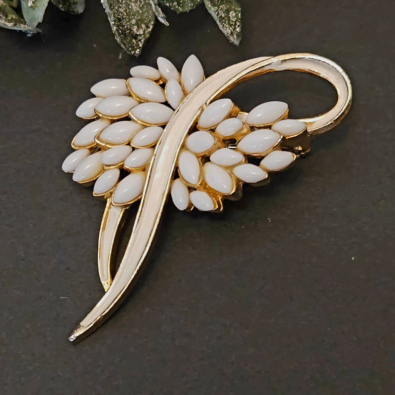Signed Art Brooch - Etsy