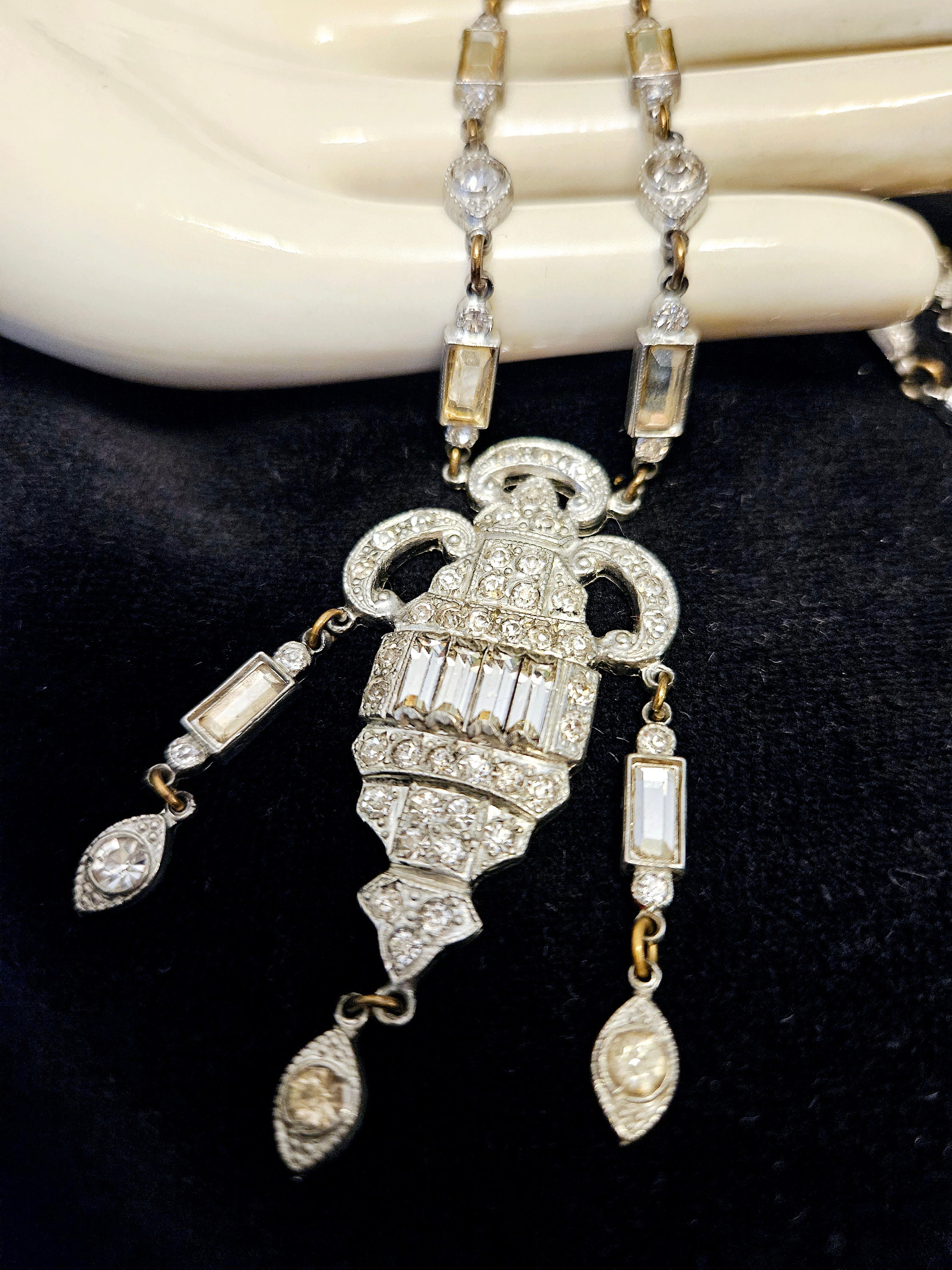 Antique 1920s Art Deco Lavalier Necklace With Baguette Rhinestones and ...