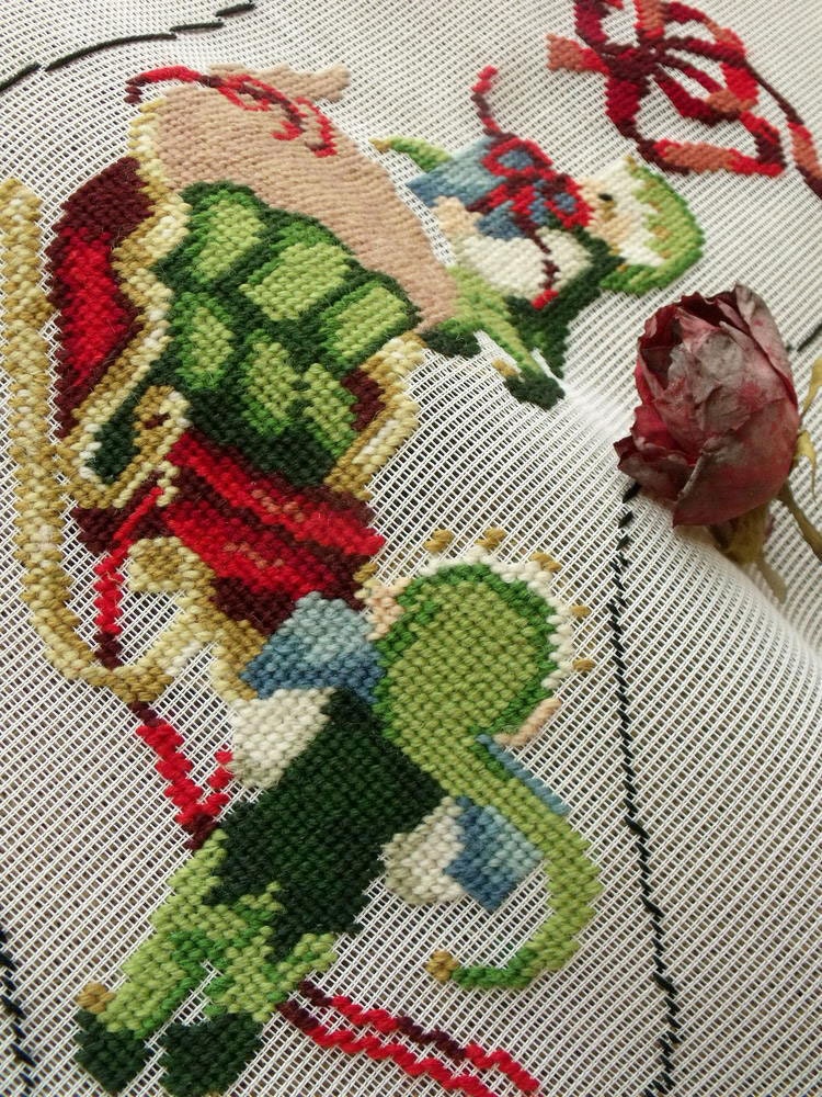 Vintage Elves Loading Sleigh Needlepoint Christmas Stocking Canvas GIFT ...