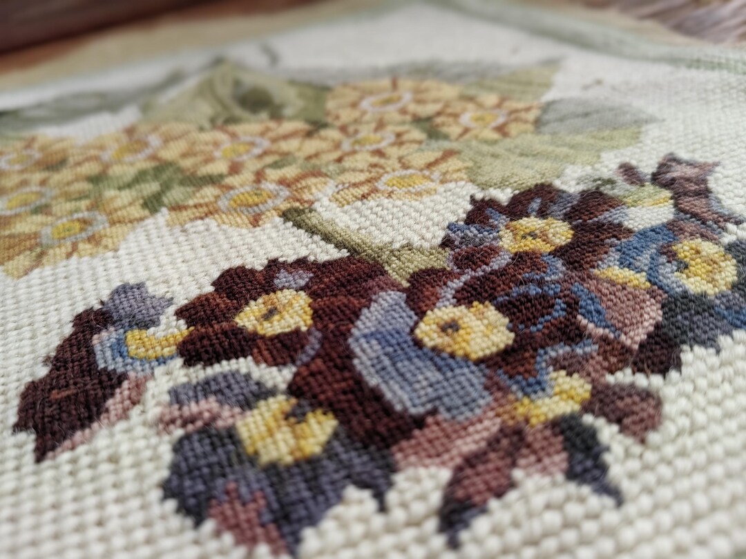 COMPLETED Rustic Earth Cute *yellow Brown Flowers Tapestry.. Vintage ...