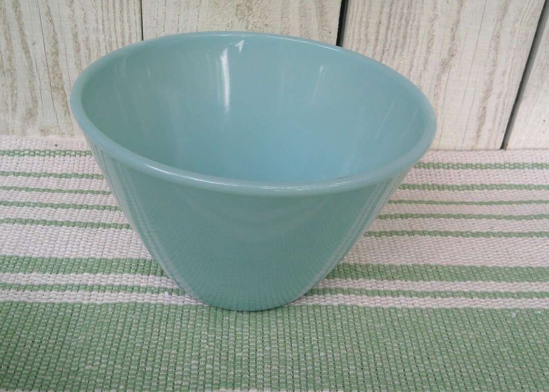 FIRE KING Turquoise Blue DELPHITE Splash Proof Mixing Bowl Excellent ...