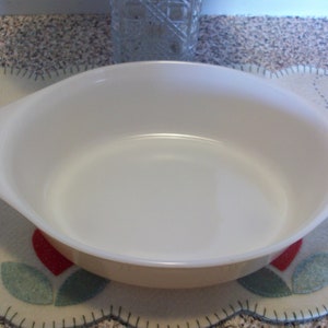 Pyrex Floral Bubbles 2 1/2 Qt. Casserole With Lid Promotional Piece ...