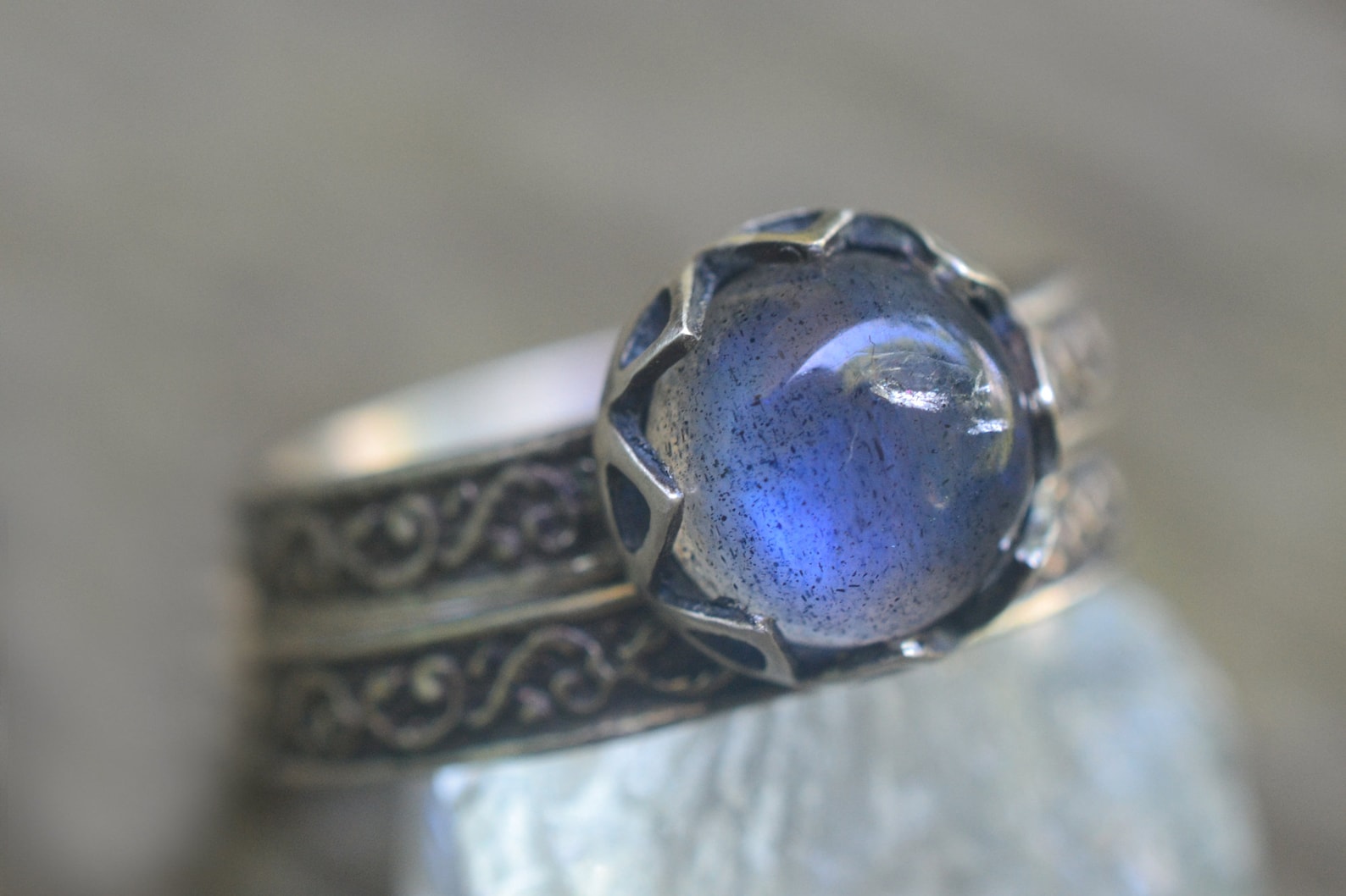 Labradorite Wedding Set Renaissance Style Engagement Ring Set - Etsy ...