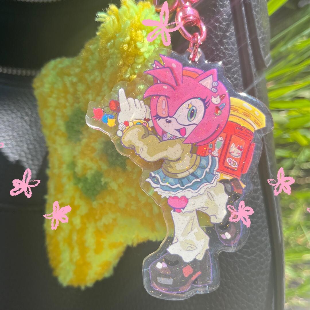 Amy Rose Hedgehog Acrylic Keychain - Etsy