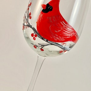 Hand Painted Red Cardinal Wine Glass, Painted Wine Glass Cardinal ...