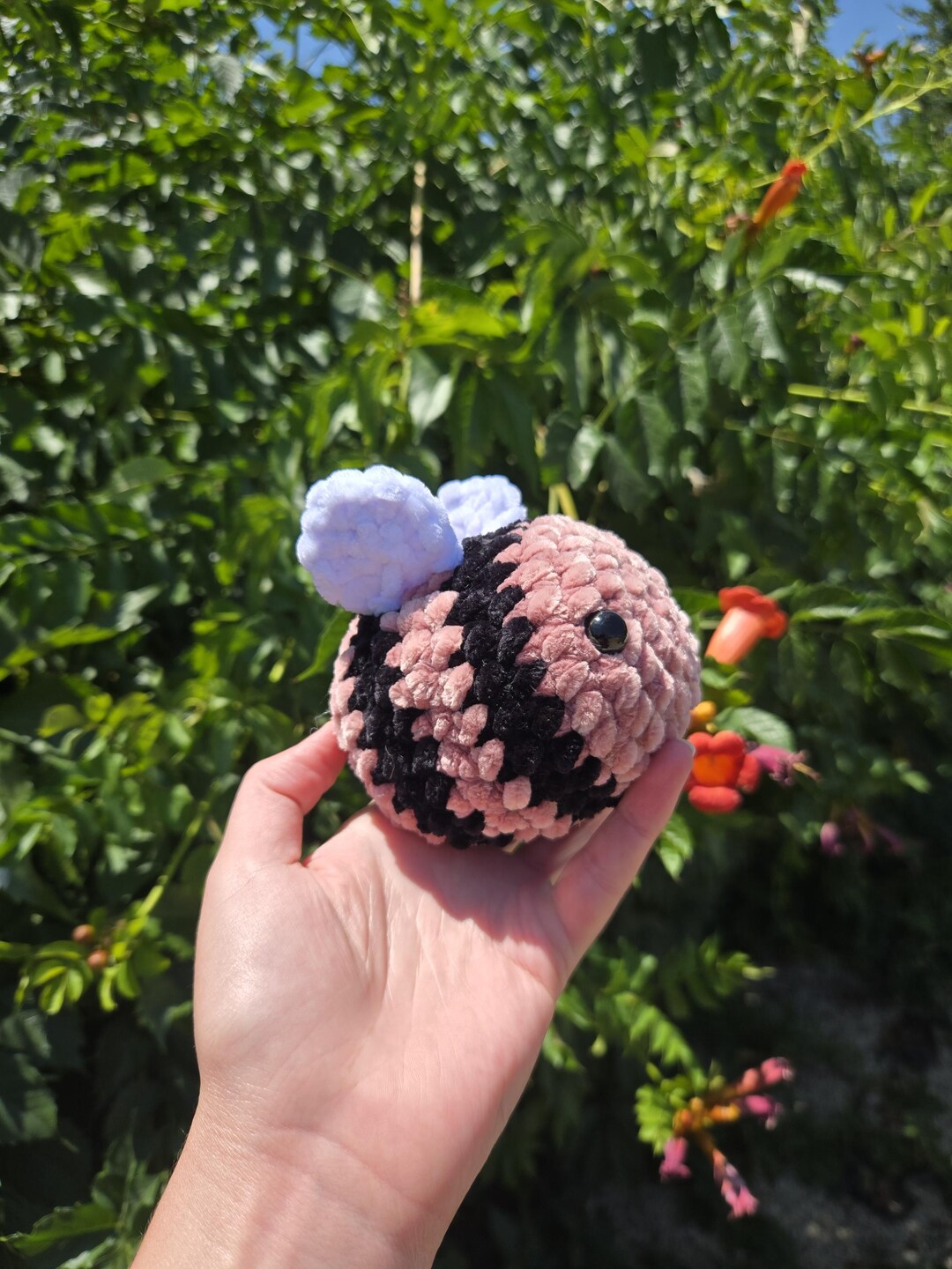 Pink Crochet Bumble Bee Amigurumi: Chunky Chenille Yarn - Etsy