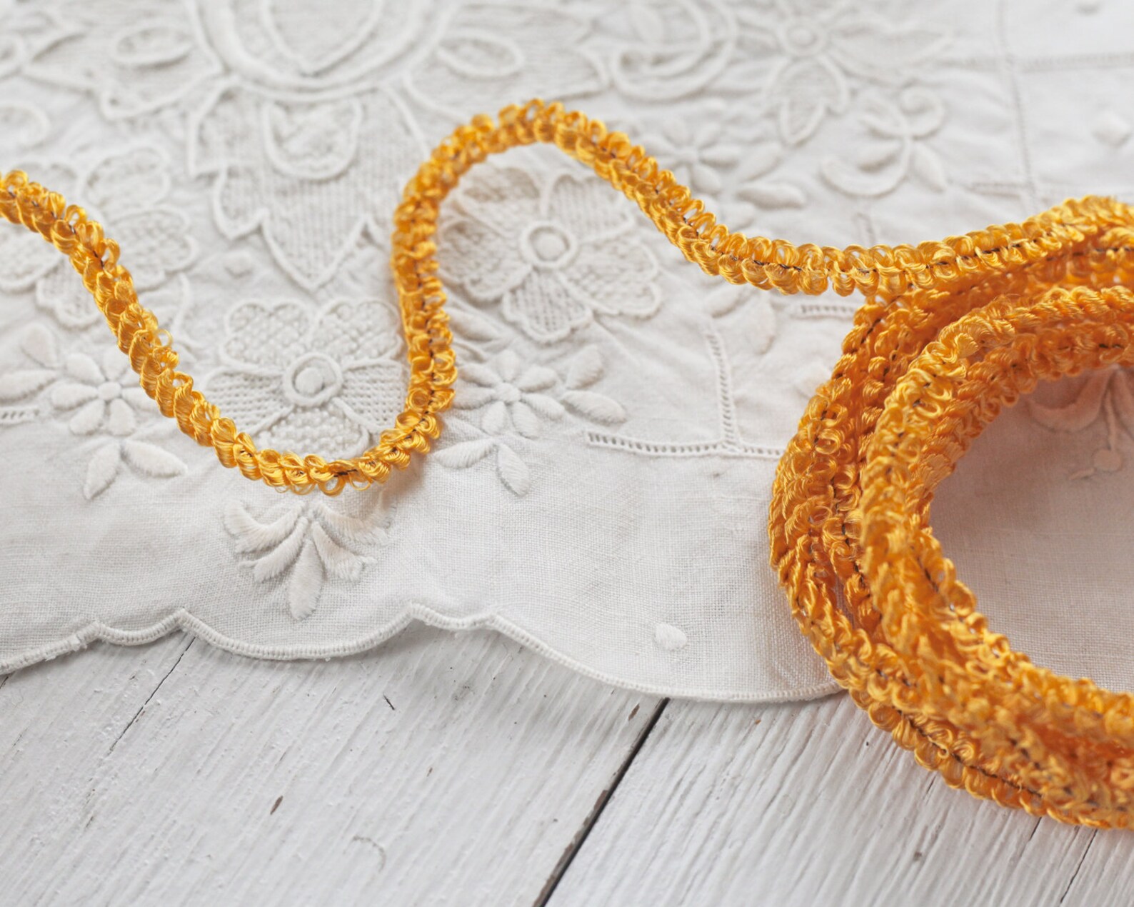 Curly Chenille Vintage Golden Yellow Loopy Angel Hair Wired | Etsy