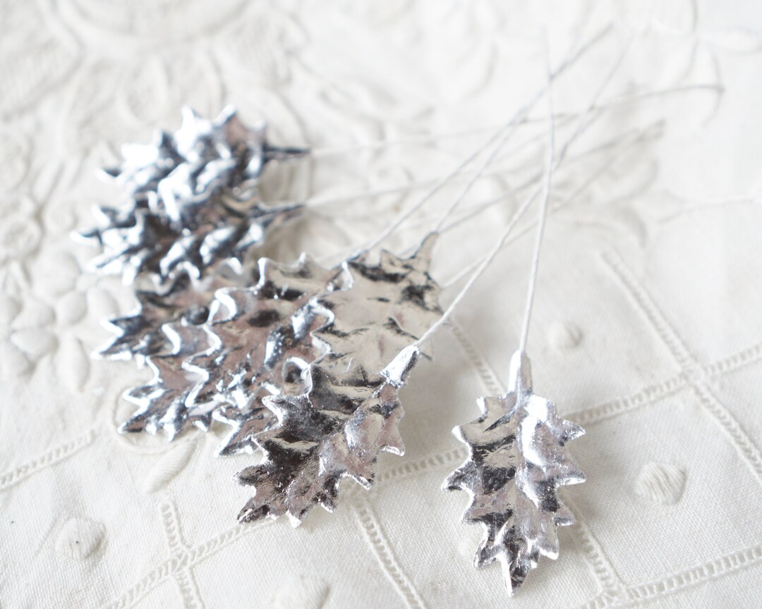 Mini Silver Holly Leaves - Vintage Style Foiled Paper Christmas Craft ...