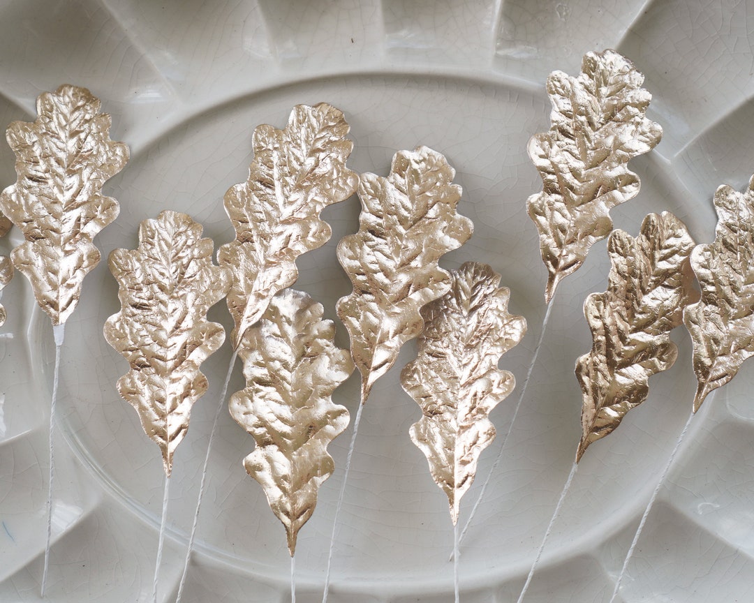 Oak Leaves - Metallic Gold Foiled Paper Autumn Craft Leaf Stems, 10 Pcs ...