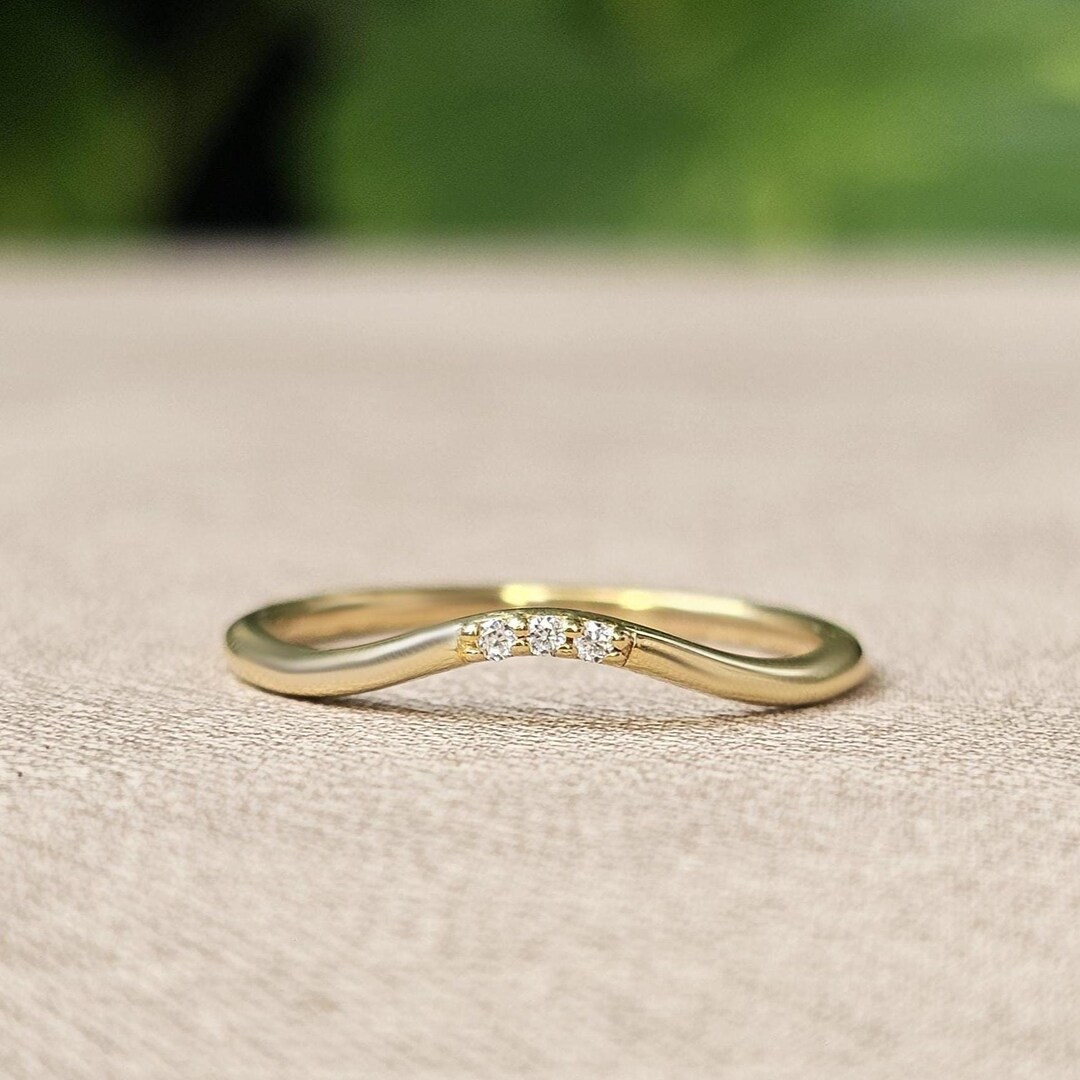 14KT Solid Gold Curved Wedding Band, Minimalist Stacking Ring - Etsy