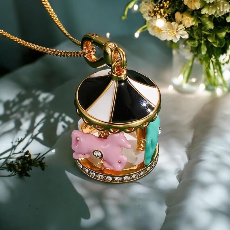 Carousel Necklace - Etsy