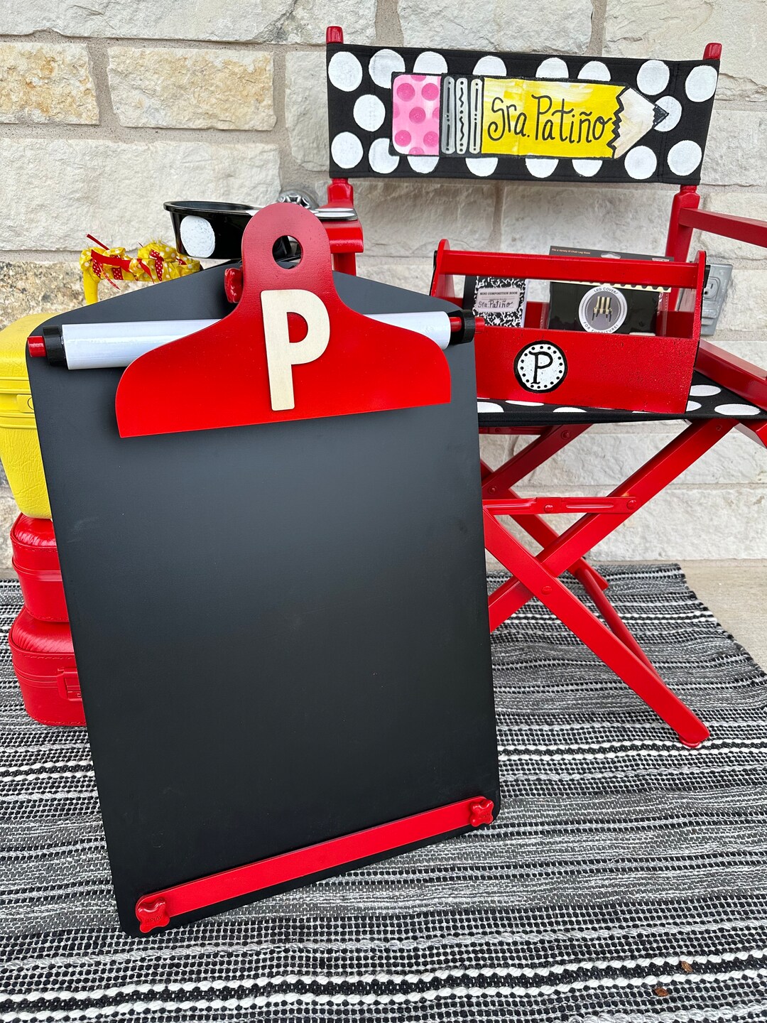 JUMBO Clipboard Wall Easel With Paper Roll or Use the Chalkboard SO ...