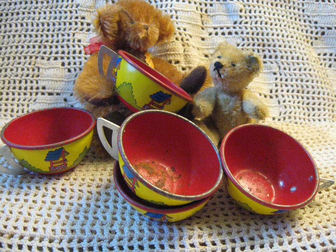 Vintage Tin Toy Tea Cups/ Shabby Wishing Well Design Toy Tea Set/ Made ...