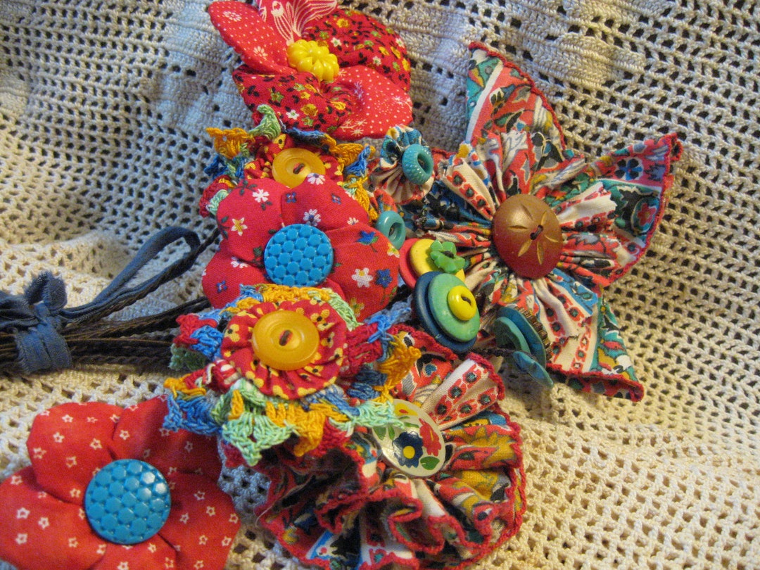 12 Yoyo Flower Stems/ Handmade Bohemian Button and Yo Yo Flowers ...