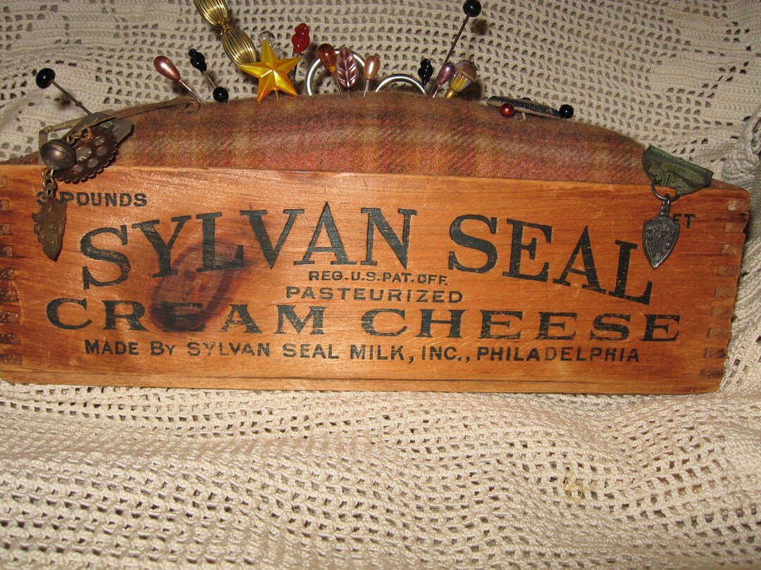 Vintage Wood Cream Cheese Box Pincushion/repurposed Cheese Box/pin ...