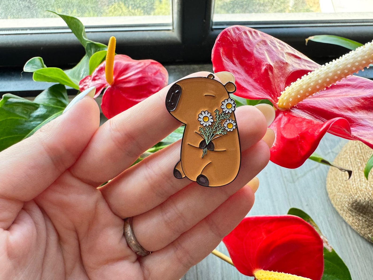 Cute Capybara Couple Enamel Pins – Friendship Gift - Etsy