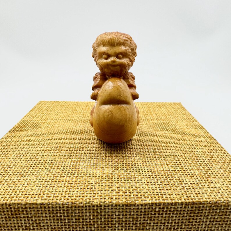 Wood Carved Monkey Ornament,hand Carved Wooden Monkey Statue Sculpture ...