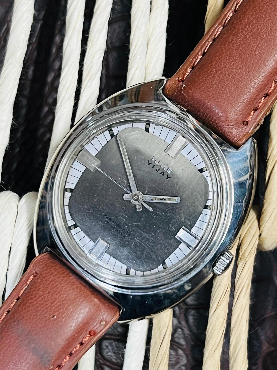 Vintage Hmt Vijay Grey Dial Mechanical Manual Winding 17jewels Wrist ...